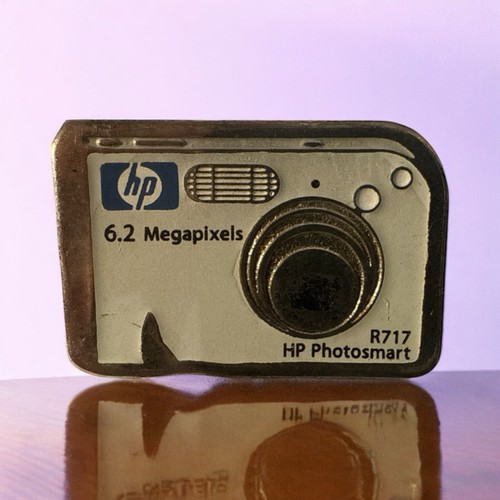 HP 6.2 MEGAPIXELS ~ HP PHOTOSMART R717 CAMERA LAPEL PIN | eBay