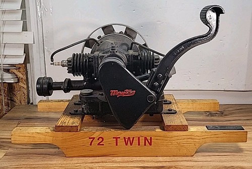 Vintage Very Rare Maytag Twin Cylinder 72-D Gas Engine Wringer Washer ...