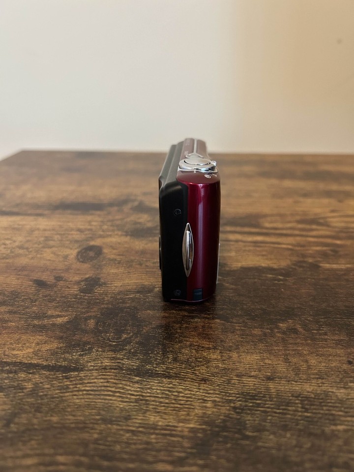 Nikon Coolpix L22 12.0MP Red Digital Camera Tested & Working *READ DESC ...