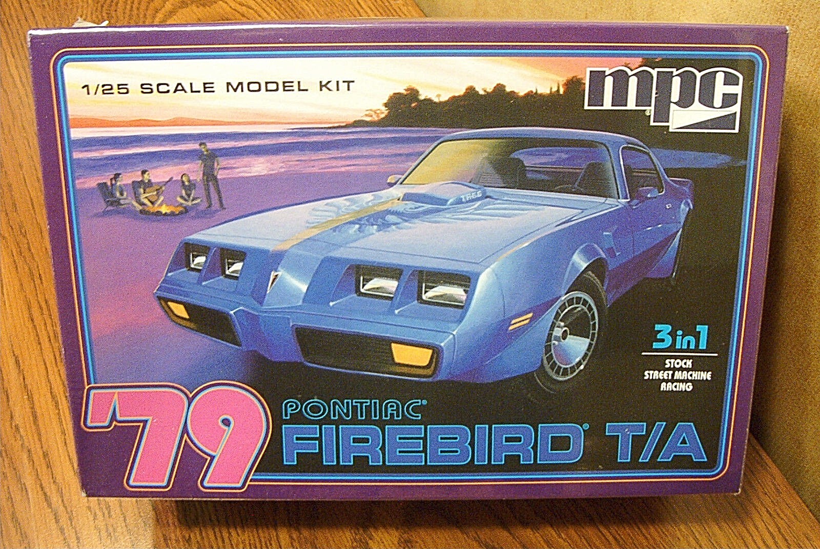 MPC 1/25 1979 Pontiac Firebird T/a Plastic Model Kit 820 Mpc820 3 in 1 ...