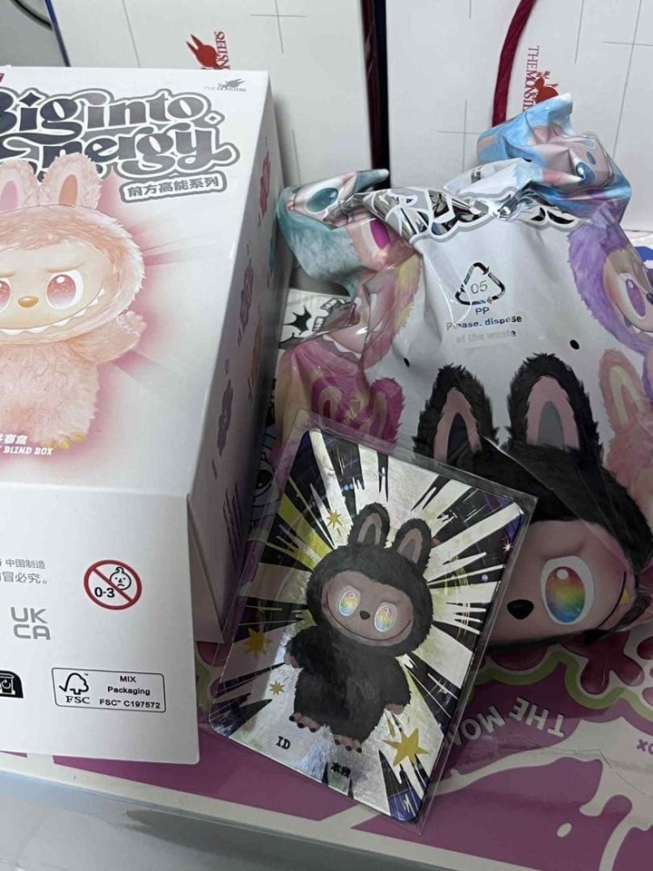 POP MART Big into Energy Love Bu Black Honga | eBay