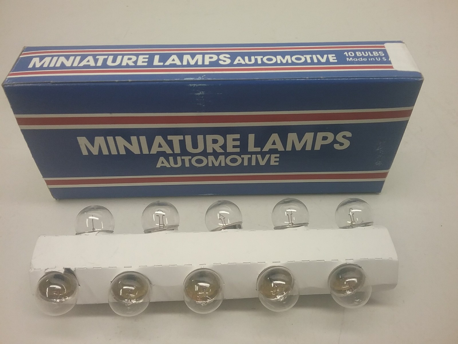 Box of 10 Miniature Automotive Lamps Light Bulbs #S67 | eBay