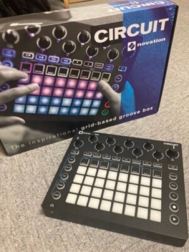 Novation Circuit Standalone Groove Box - Portable Built-In Syn Music ...