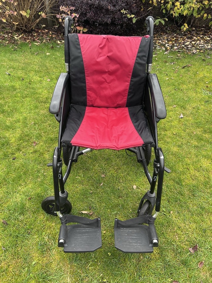 Excel G-Logic Lightweight Transit Wheelchair. Excellent Condition ...