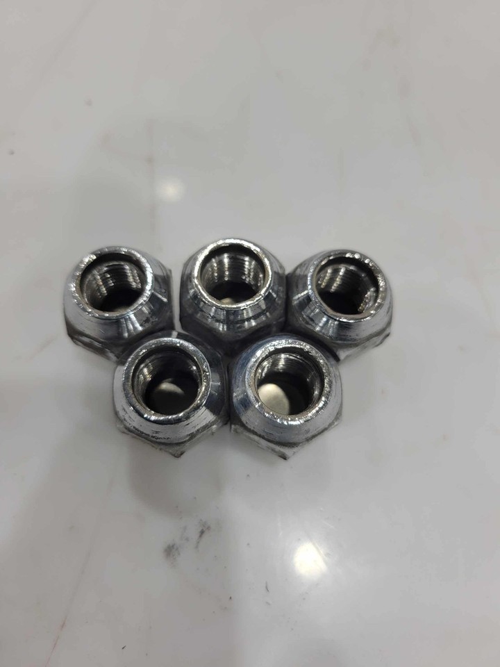 1985 - 1996 Nissan 300ZX Wheel Lug Nuts (5) OEM 40224-V5500 | eBay
