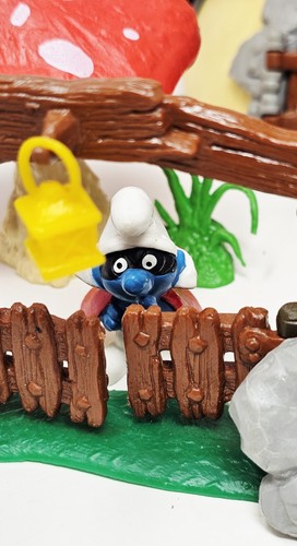 Vintage Schleich Smurfs Spy Conspirator Smurf Peyo PVC Figure W ...