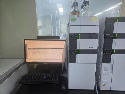 Shimadzu Prominence 20 UFLC HPLC System | eBay