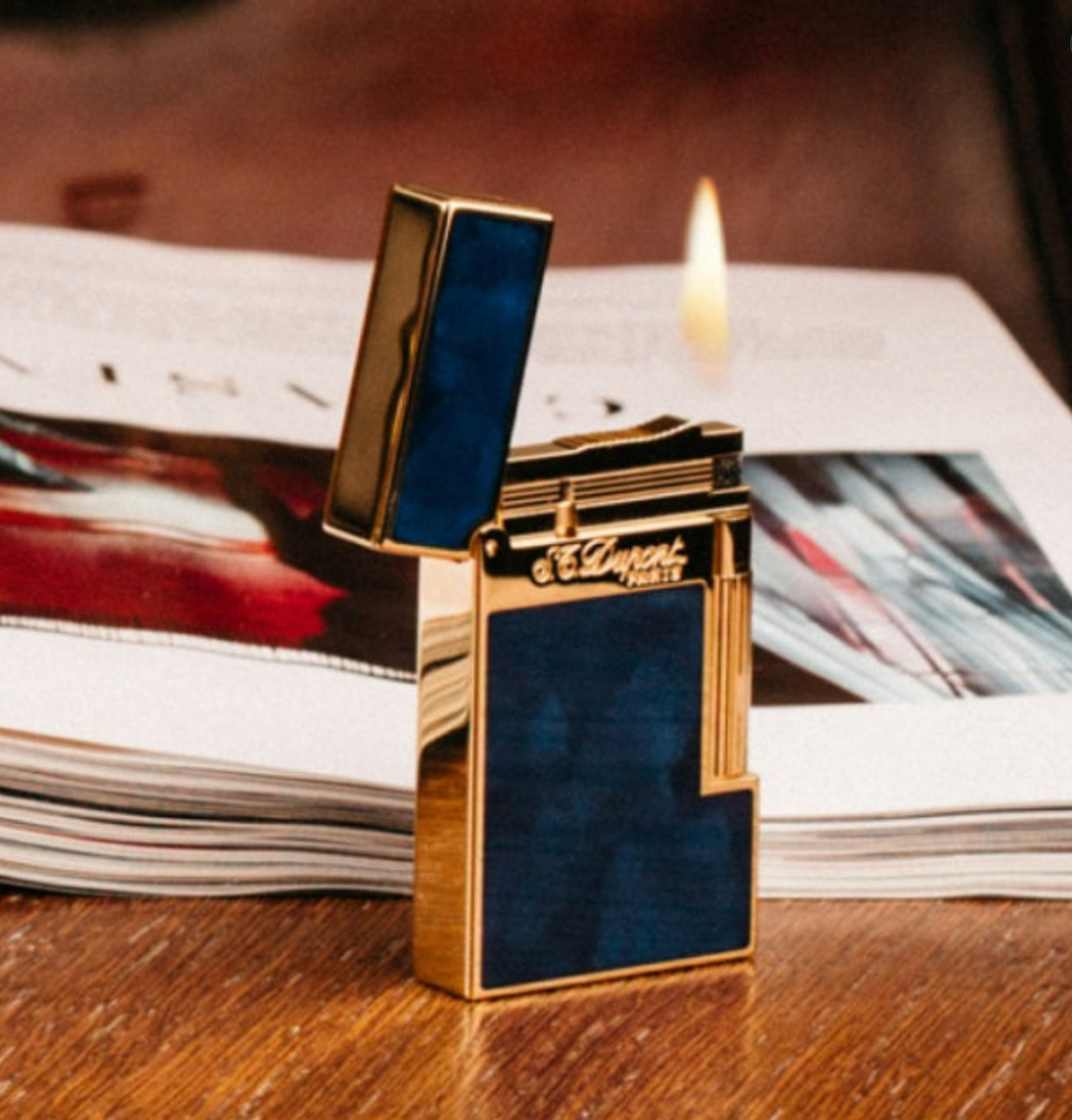 S.T. Dupont Line 2, Atelier Dark Blue Lacquer Lighter 016134 S.T. Dupont Line 2, Atelier Dark Blue Lacquer Lighter 016134