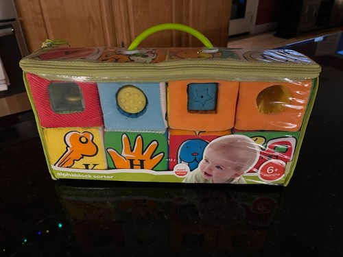 Parents Magazine Play & Learn ALPHABLOCK SORTER 8 Alphabet Recognition ...