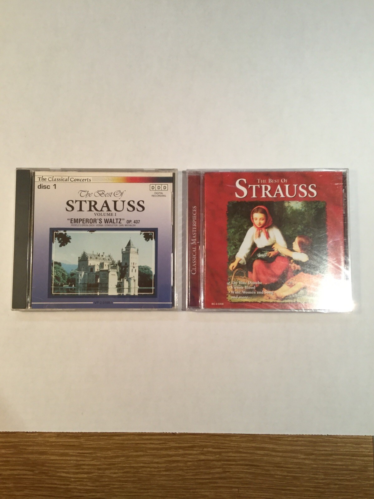 Lot of 2 - Strauss CDs : Volume 1 Emperors Waltz, The Best of Strauss ...