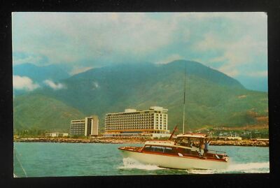 1960s Hotel Macuto-Sheraton vista del mar Old Boat Macuto Venezuela ...