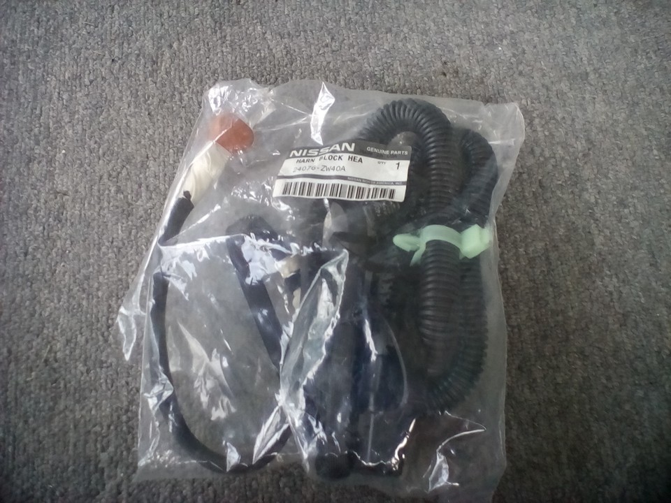 2007-2011 Versa Wiring Harness for Block Heater 24076-ZW40A OEM | eBay