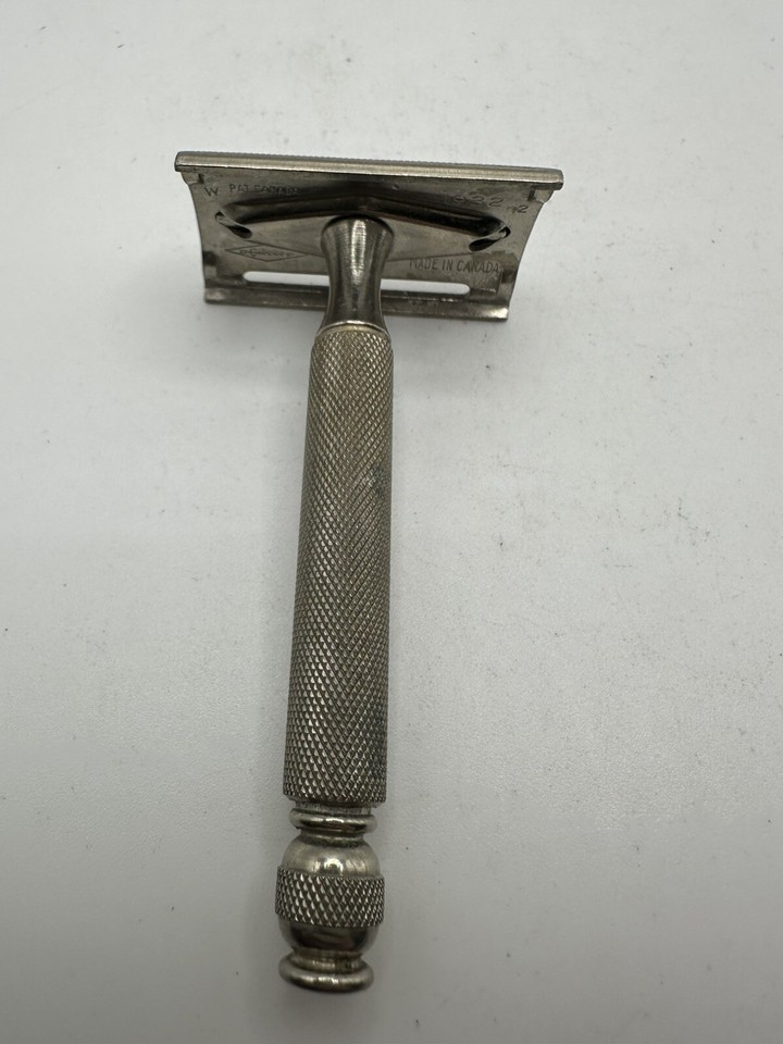 GILLETTE RAZOR SHAVER 1932 MEN GROOMING MADE IN CANADA VINTAGE | eBay