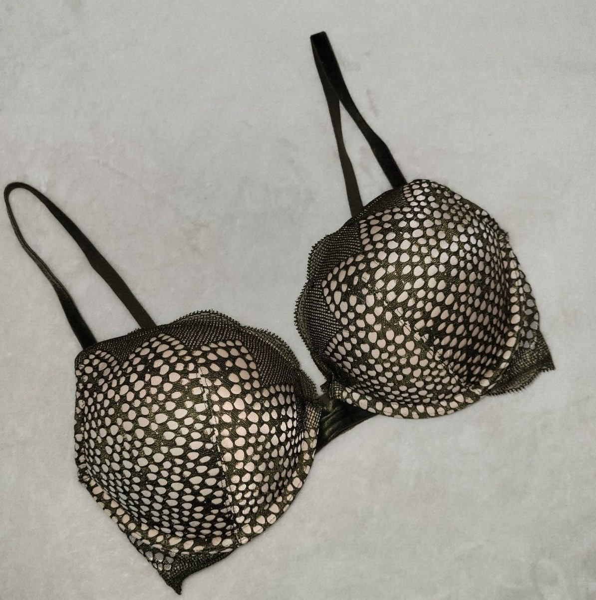 Victoria Secret 32D Green Bombshell Plunge Push Up Ad… - Gem