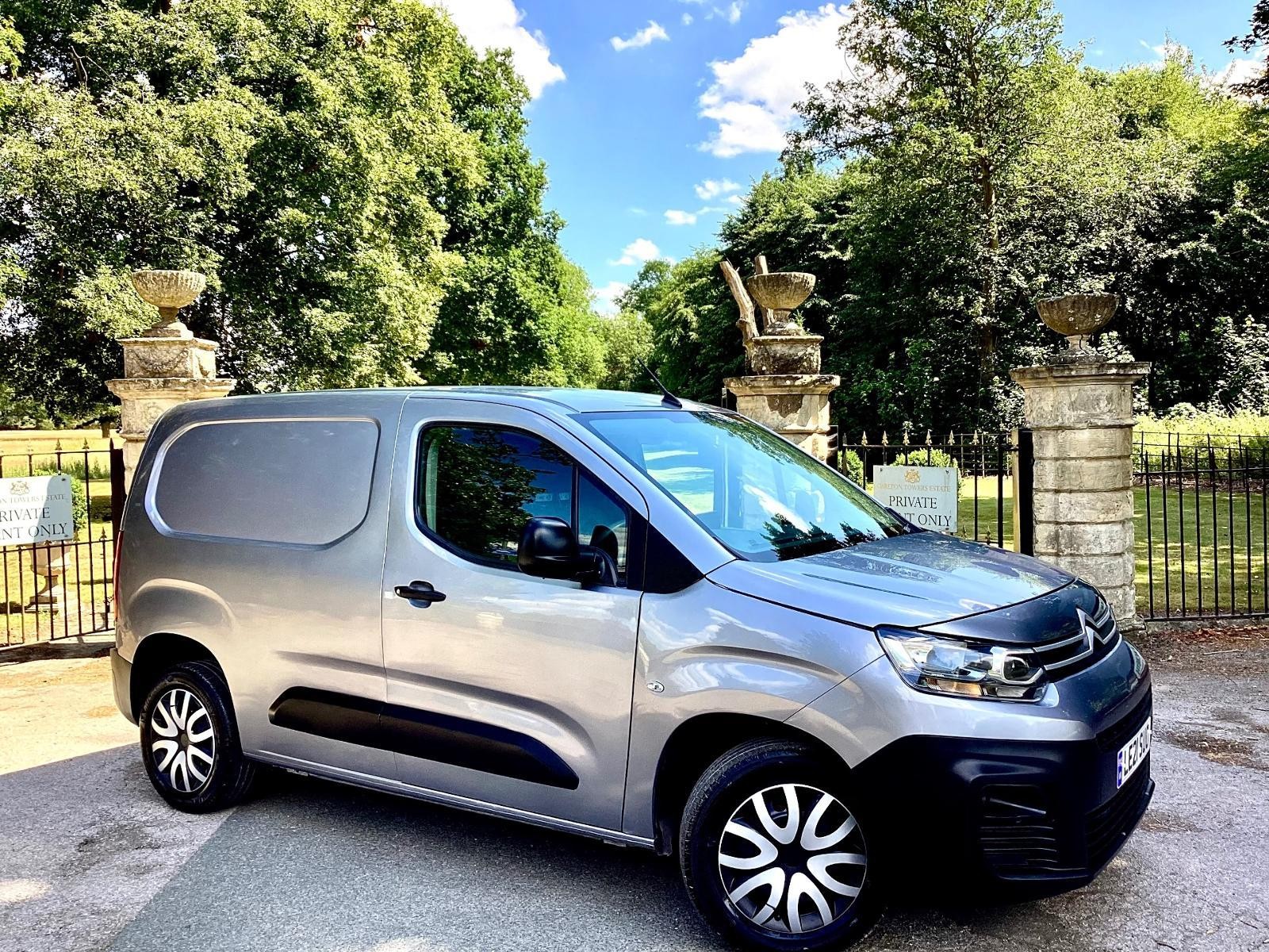 2021 CITROEN BERLINGO 1.5D 1000KG 100BHP / METALLIC GREY / TOP SPEC ...
