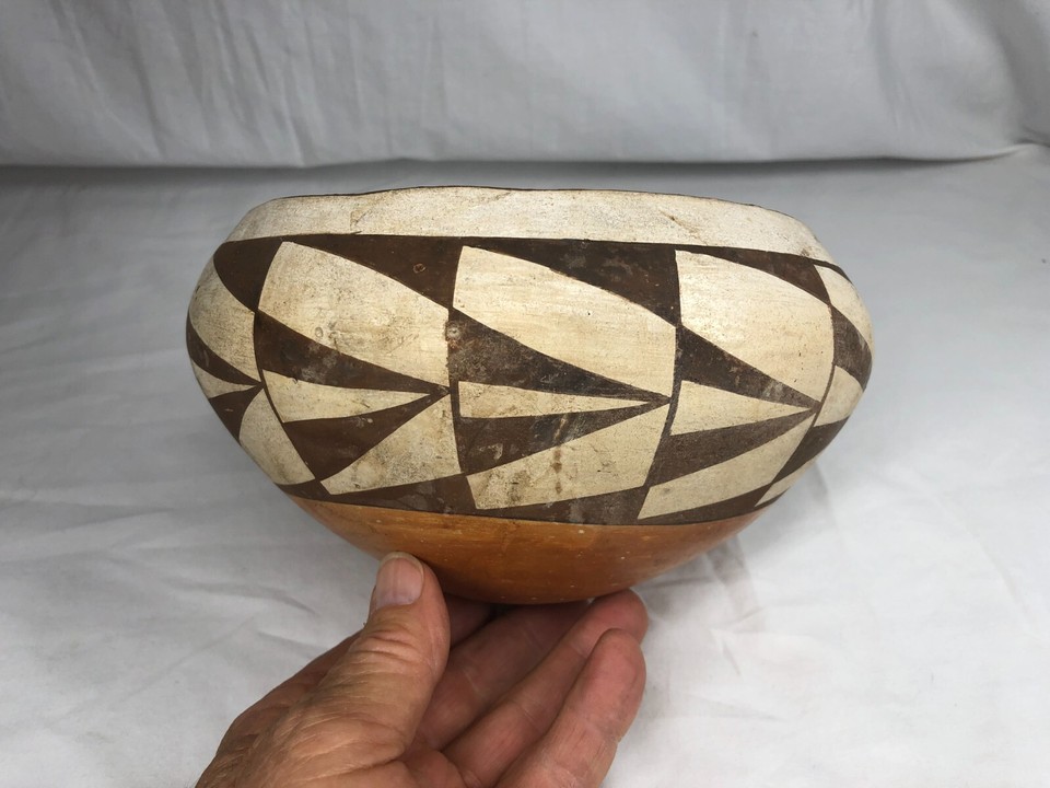 OLD ORIGINAL ACOMA PUEBLO POTTERY BOWL 4 1/2" TALL X 8" ACROSS | eBay