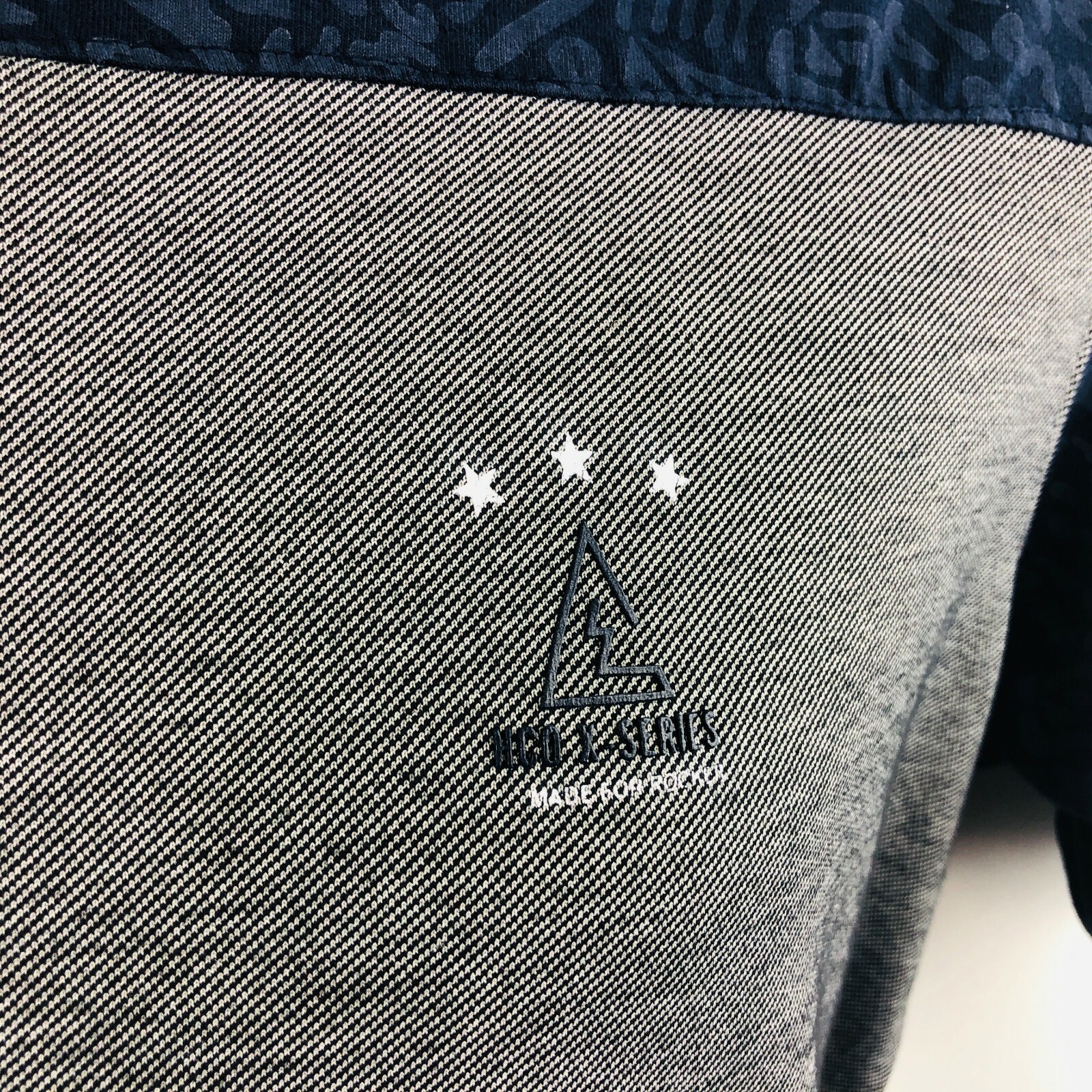 All Rugged Spitalfields Mens Polo Shirt Size XL Gray Blue Denim Placket ...