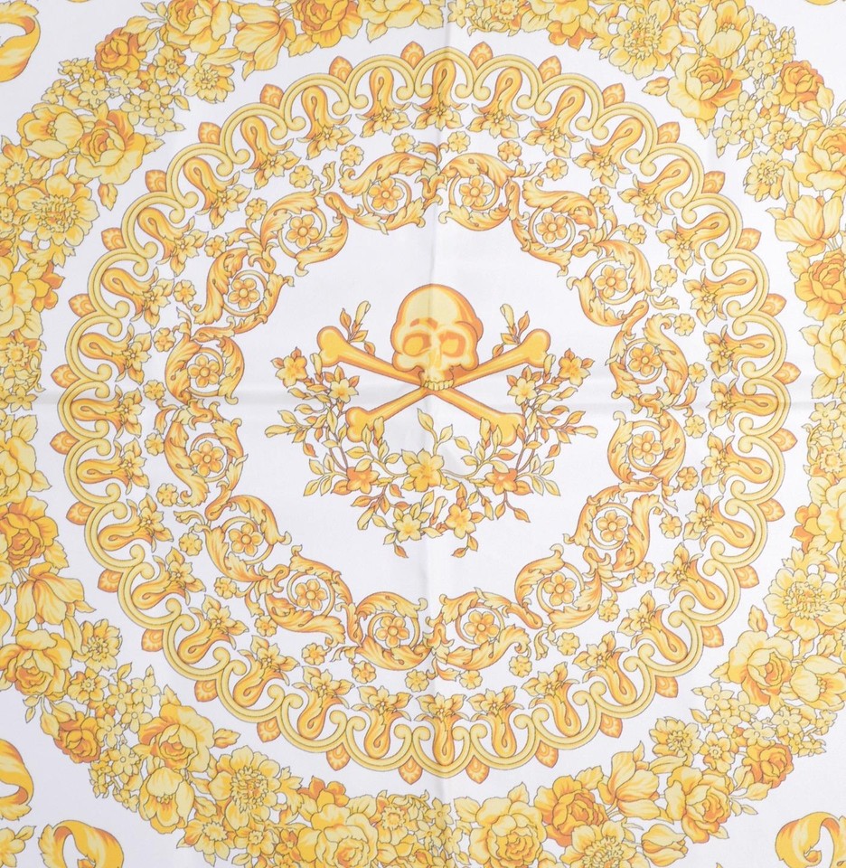 NEW Versace $525 Gold Cream Silk BAROQUE SKULL Scarf | eBay