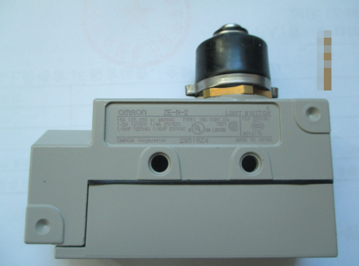 1PCS Omron ZE-N-2 ZEN2 Limit Switch In Box -New Free Shipping *TT | eBay