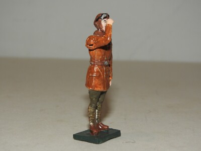 LEAD FIGURE WW2 PILOT WITH LEATHER JACKET STANDING & SALUTING 2" TALL ...