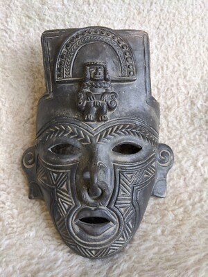 Latin American - Mask S Reproduction