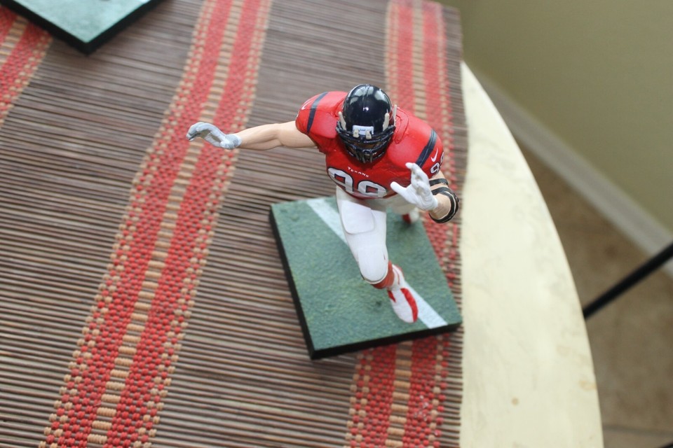 NFL LOOSE MCFARLANE: BRUSCHI, WATT, BROOKS, ERIC D., FITZ, THOMAS ...