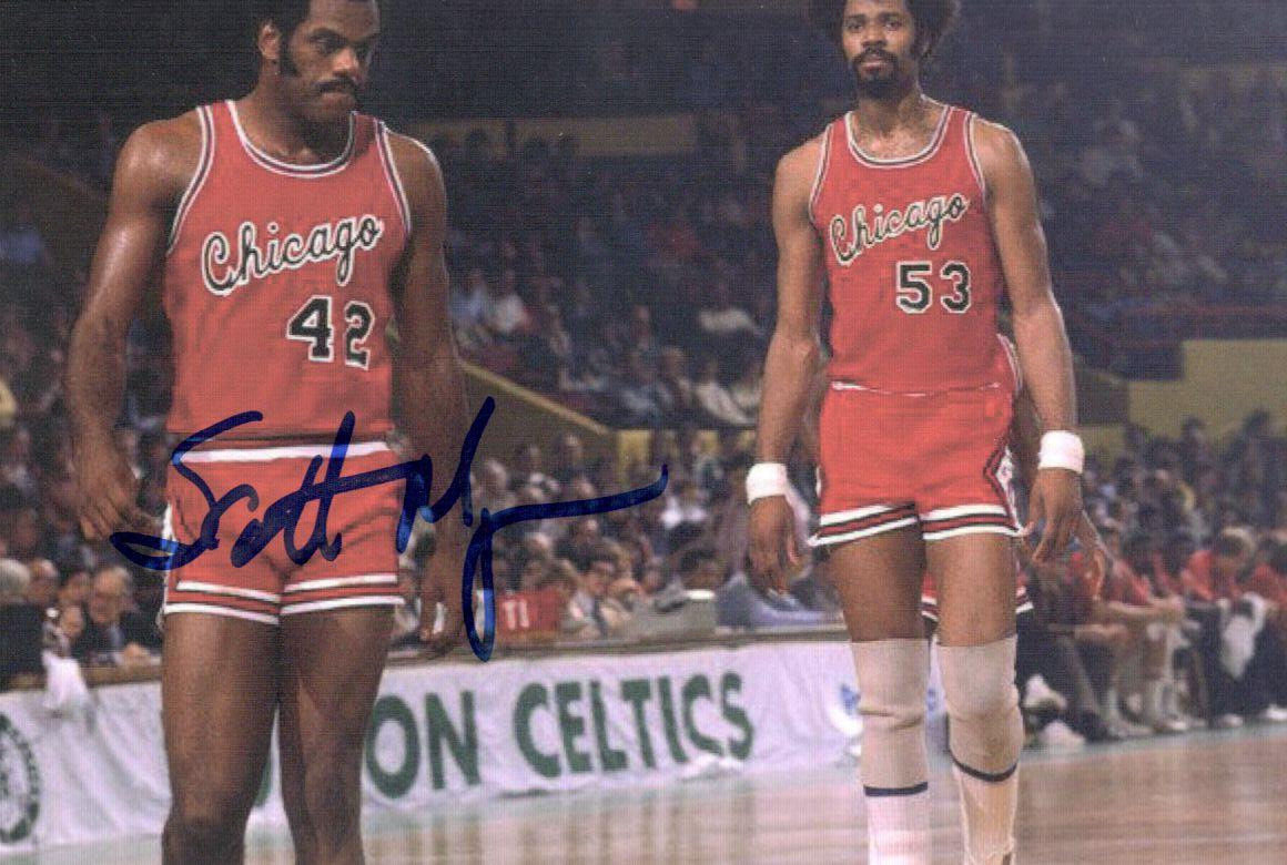 Scott May Chicago Bulls Hand Signed 4x6 Photo TC46-242 | eBay