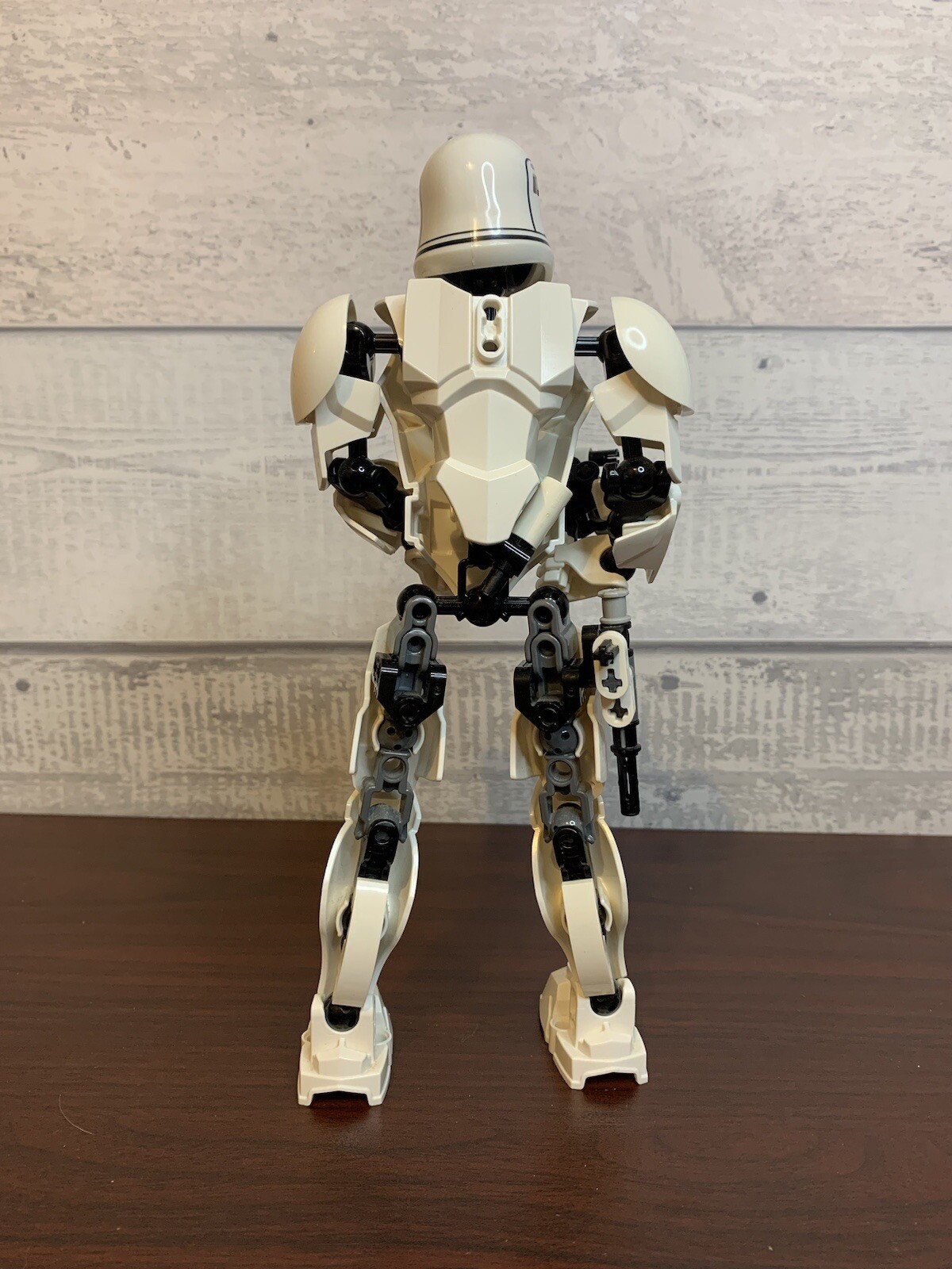 Lego Star Wars First Order Stormtrooper (75114) - 100% Complete - Free ...