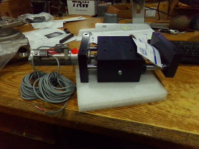 Pneumatic Cylinders - Linear Thruster