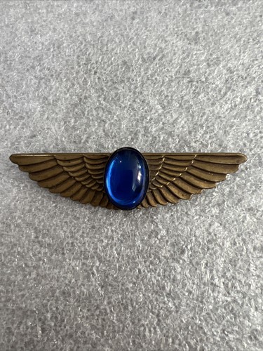 VINTAGE EGYPTIAN REVIVAL WINGED BLUE SCARAB BROOCH - Gem