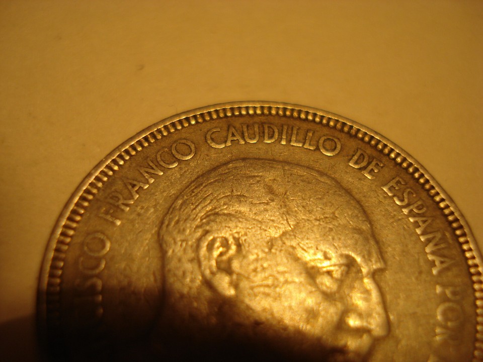 1957 Spain 5 PTAS (1959) 59 on Star Cal50 KM786 Franco coin with Reeded ...