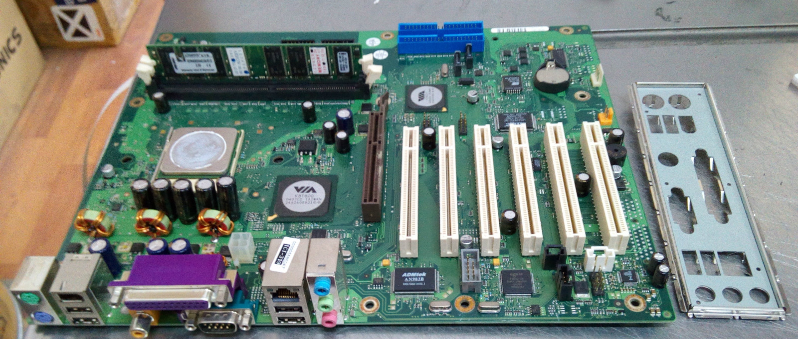 Fujitsu Siemens D1607-A11 GS Socket 774 Motherboard w/AMD ADA3200AEP5AR ...