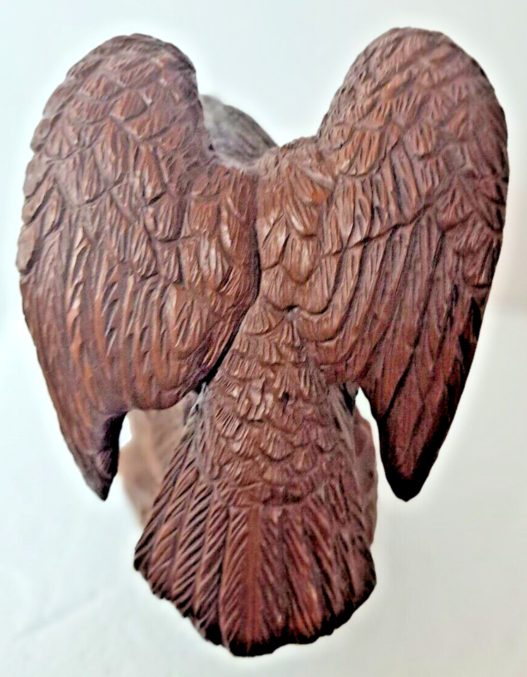 Red Mill MFG Eagle Signed Sculpture D. Kellogg Pecan Shell 1958/5000 5. ...
