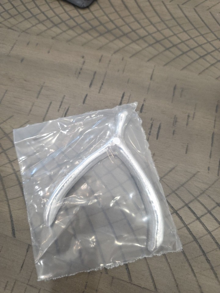 Lucky RIPS PRECUOUS METALS SERIES 6 WISHBONE 3OZ CHARM CHASE ROUND 2 | eBay