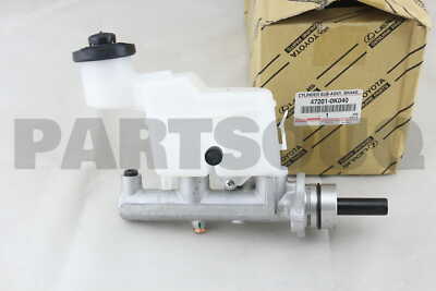 472010K040 Genuine Toyota CYLINDER SUB-ASSY, BRAKE MASTER 47201-0K040 ...