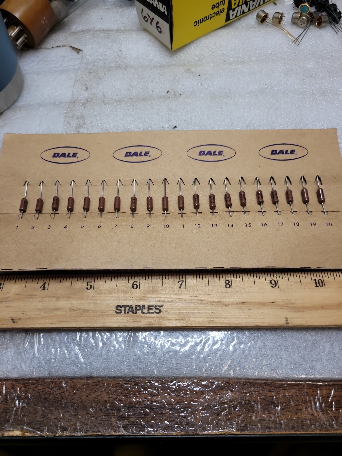 20pcs - DALE RN60C 2210k ohm 1% Precision Resistor 7419 2211F | eBay