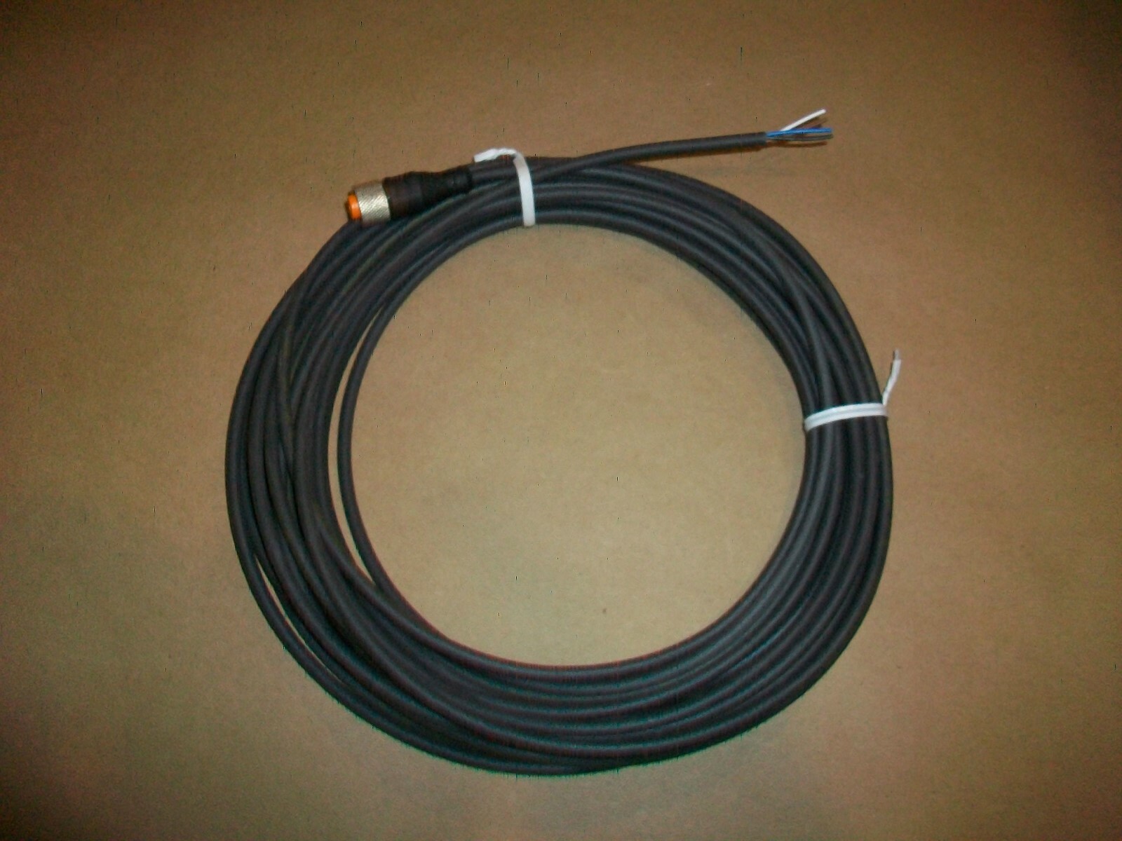 PUR E12683-V Molded Cordset 4 POLE NEW | eBay