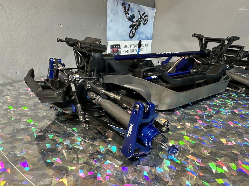 Traxxas Rustler Ultimate Edition 4x4 Vxl Chassis Roller Blue Brushless ...