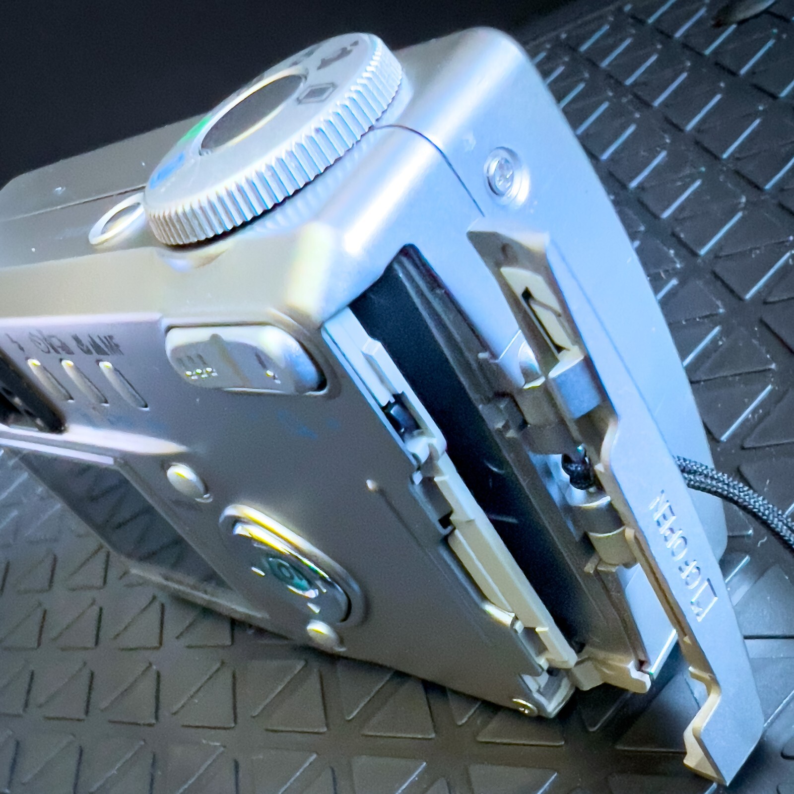 Pentax Optio 330 3.34 Megapixel CAMERA 7.6mm-22.8mm Lens - TESTED ...