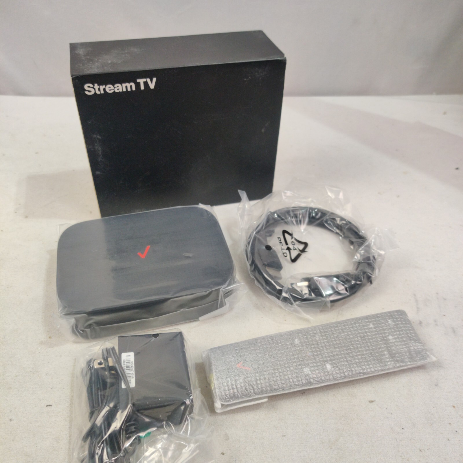 Verizon Stream TV, Streaming TV Box - Stream with 4K Ultra HD Model JS8V