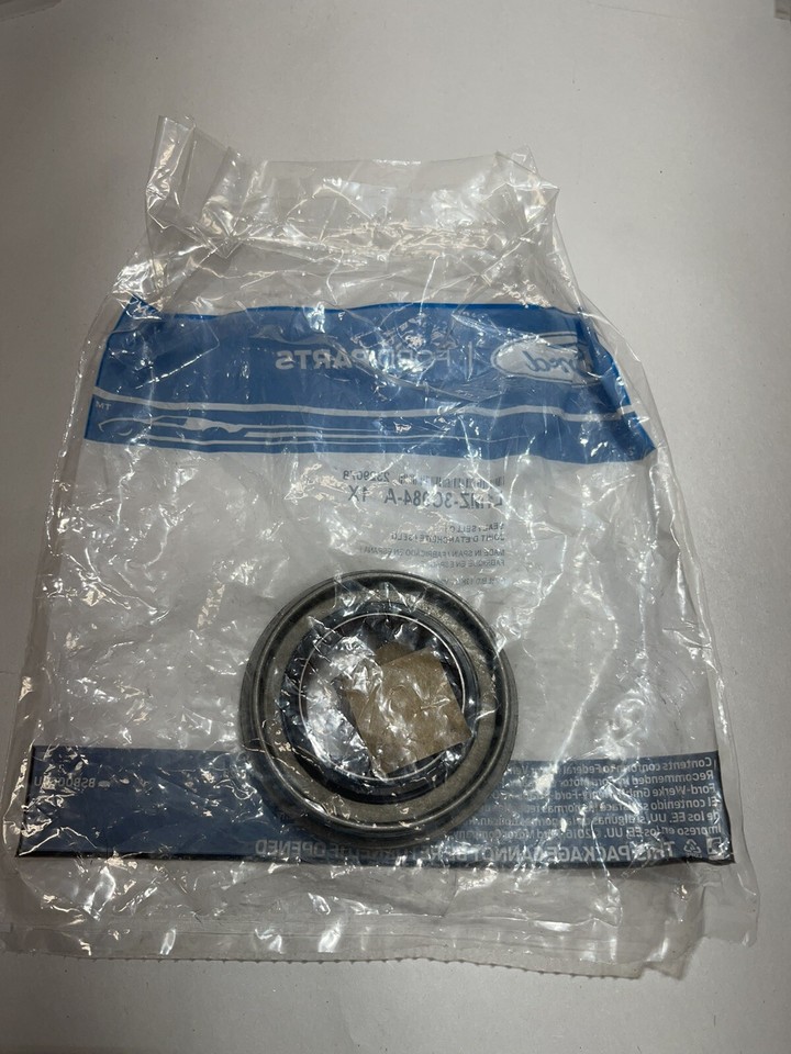 FORD OEM-Axle Seal L1MZ3C084A L1MZ-3C084-A | eBay