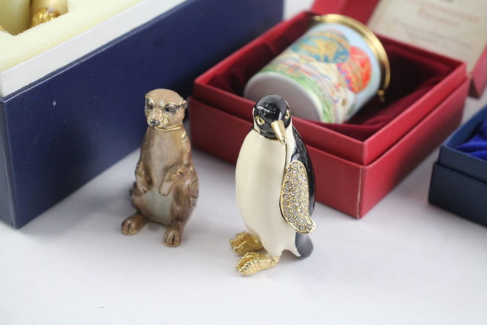 Halcyon Days Staffordshire Trinket Boxes Inc Non Branded Novelty Boxes ...