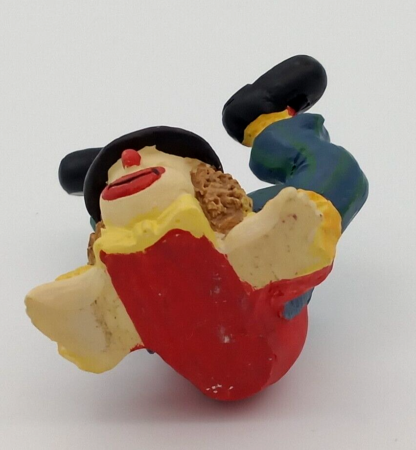Clown Figurine Legs In Air Smiling Hobo Hat Circus Acrobat Resin Small ...