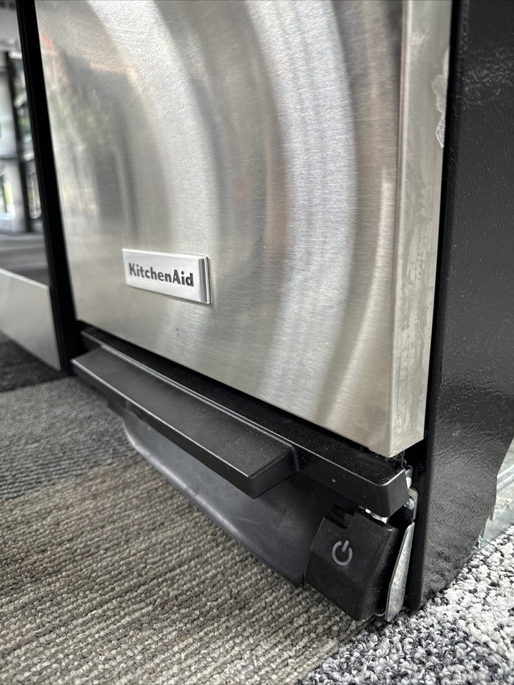 KitchenAid KTTS505ESS 15" Built-In Trash Compactor in Stainless Steel 1 ...