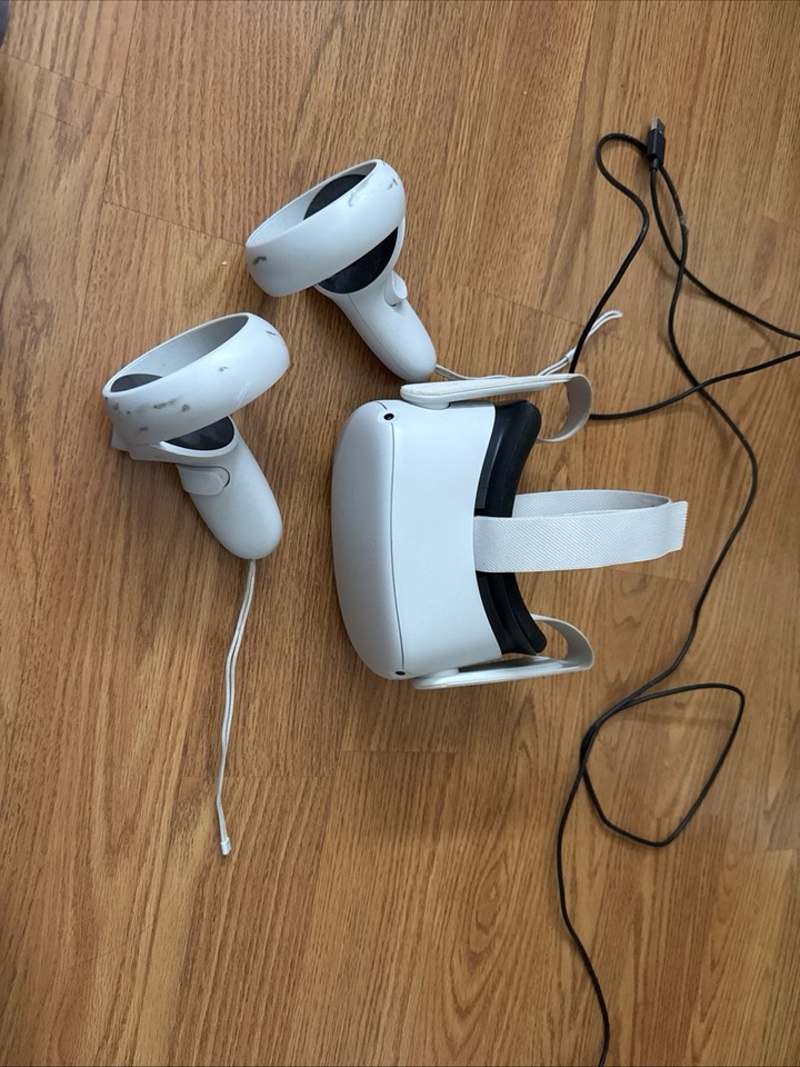 Meta Oculus Quest 2 128GB Virtual Reality Headset - White (OCQ128B) | eBay