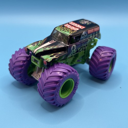 NITRO NEON 2020 SPIN MASTER Monster Jam GRAVE DIGGER with Purple Wheels ...