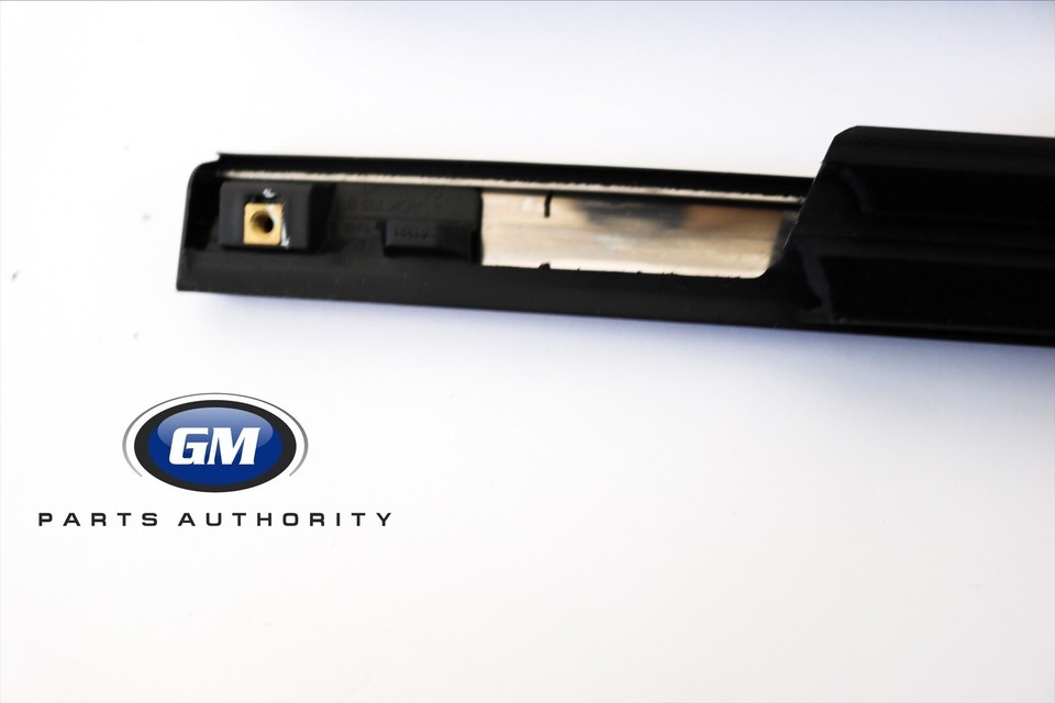 2014-2018 Silverado Sierra Crew Cab Rear Window Moldings Black Genuine ...