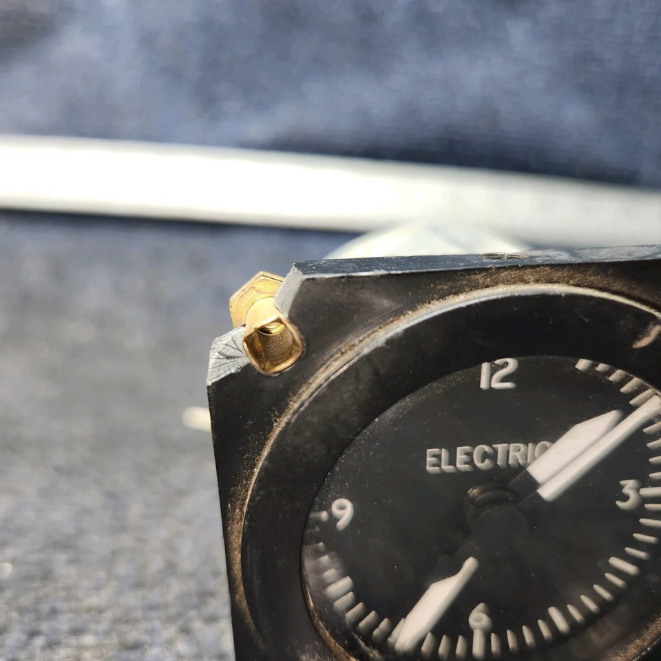 613-2508 | Borg | Piper PA28-161 | Instruments Electric Clock | eBay