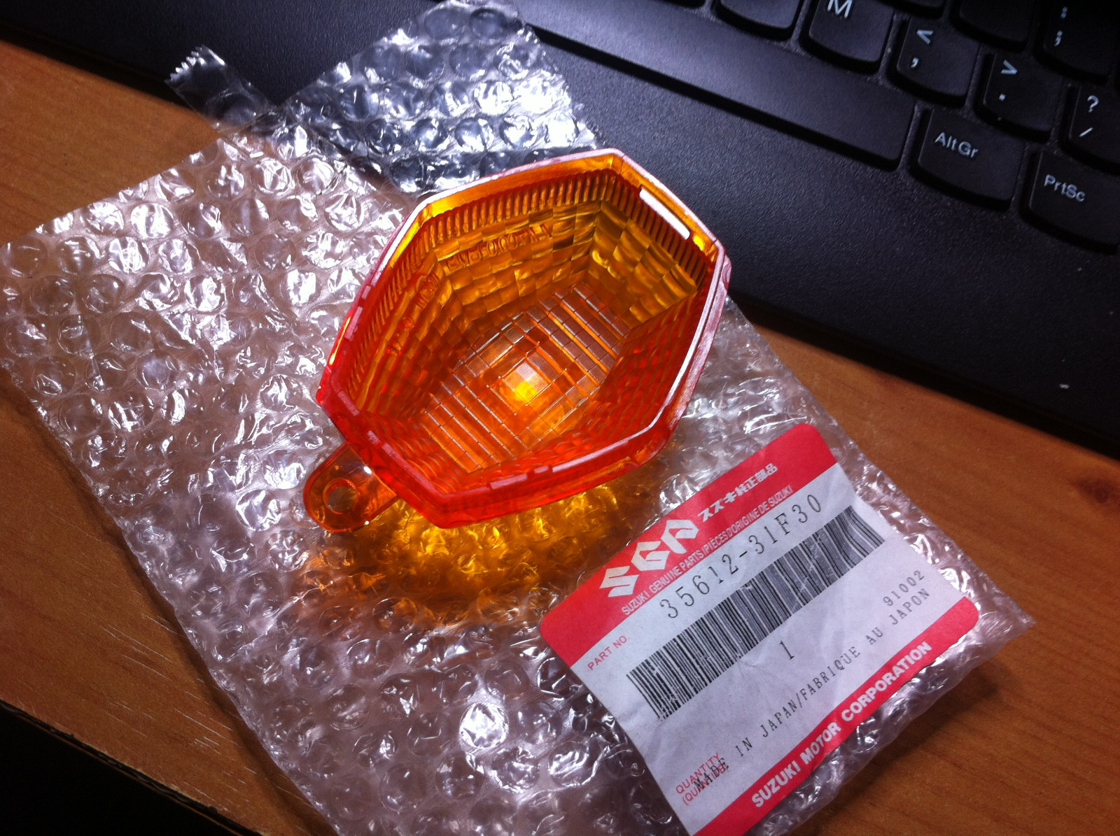 Suzuki Dl650/ 1000 GSF GSXR SV Indicator Lens 35612-31f30 Genuine OE ...