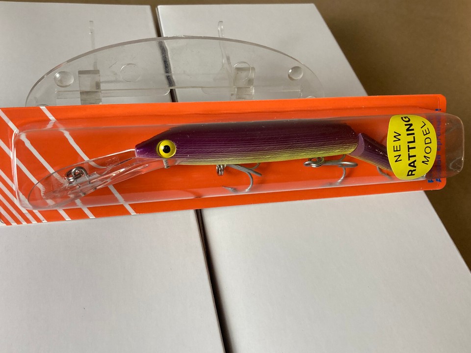 Rebel Jointed Spoonbill Minnow - DJ30 Series. 5.25" Body; 7" Overall ...